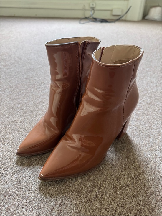 Steve Madden | Shoes | Steve Madden Brown Patent Pointed Toe Ankle ...